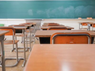 Minister Currie benadrukt rol van onderwijs bij toekomst Suriname